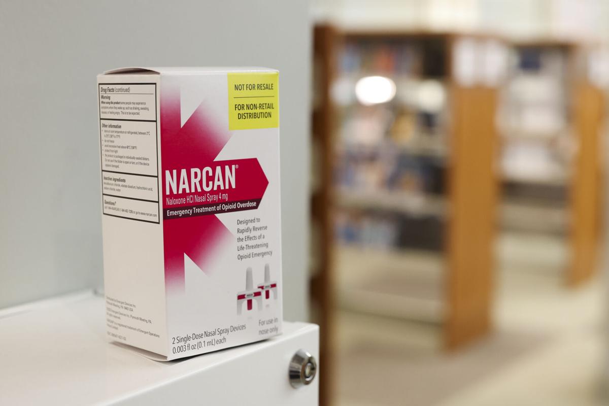New law requires public libraries across Illinois to carry opioid OD ...