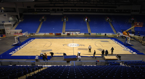 Coliseum basketball court installation | News | pantagraph.com