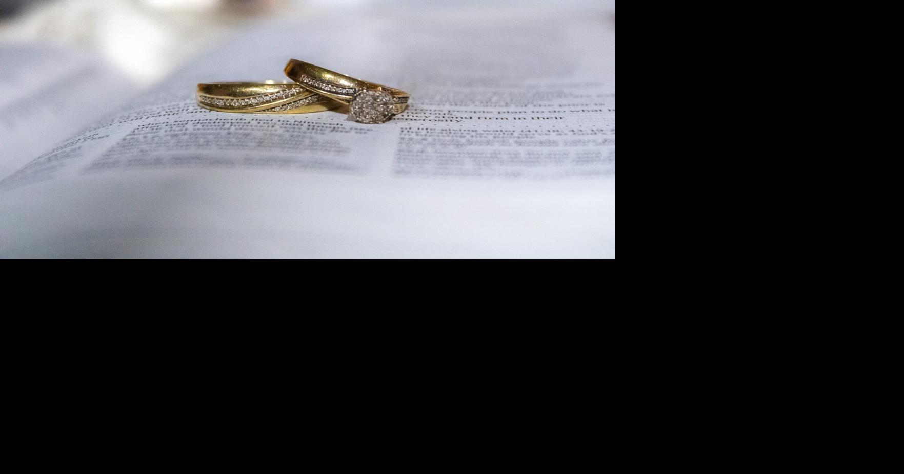 Flick Fact: How many of your neighbors are ‘happily married'?