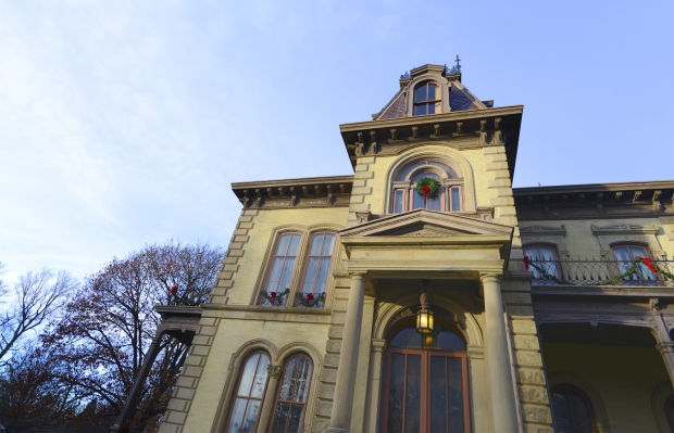 David Davis Mansion comes alive for the holidays