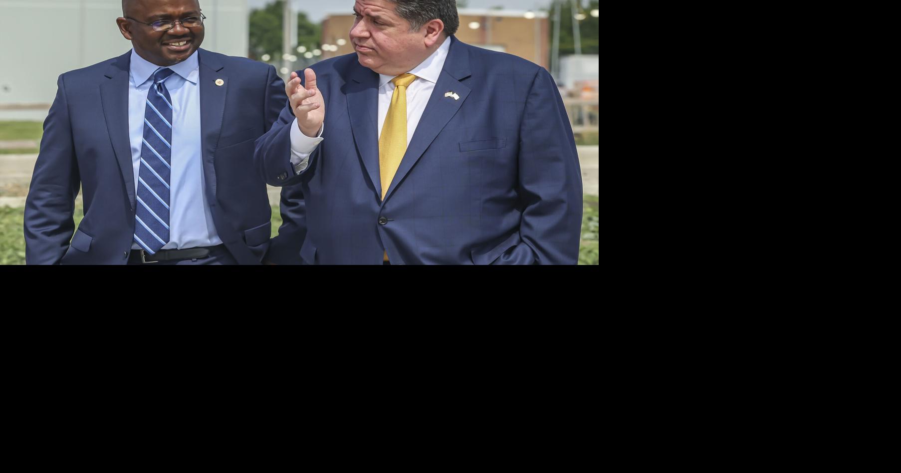 Watch: Lawmakers give Bloomington mayor standing ovation