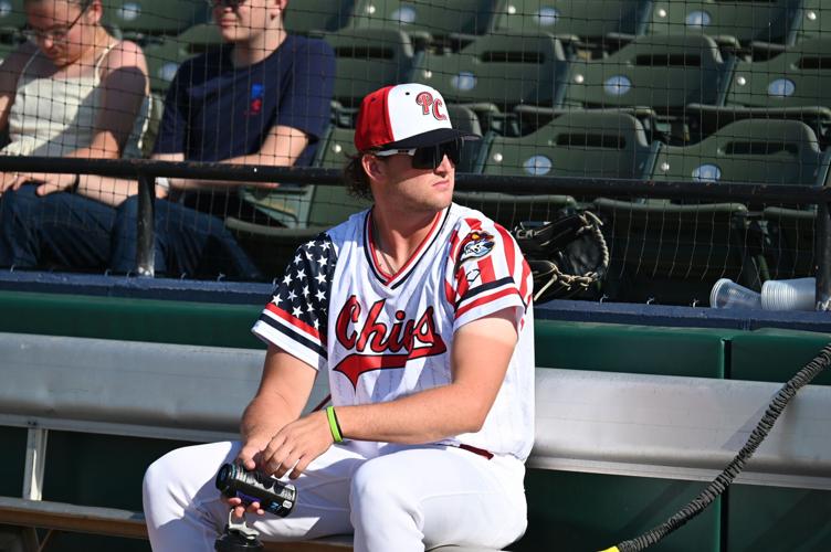 Close to home, Mason Burns pitching in for Peoria Chiefs