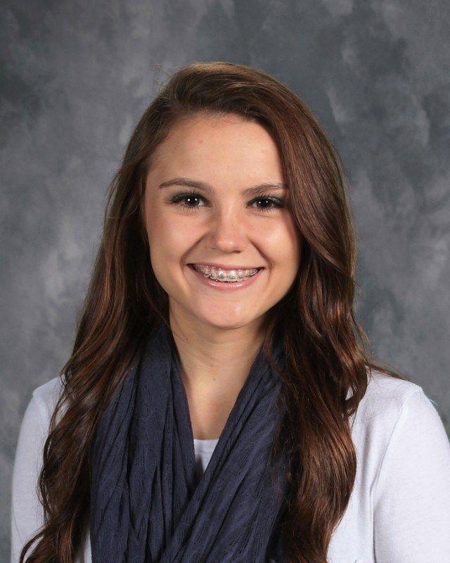 Heyworth High School graduates