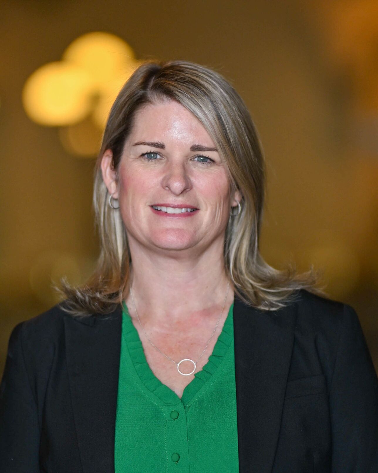 Regan Deering: Bring 'No Tax on Tips' to Illinois