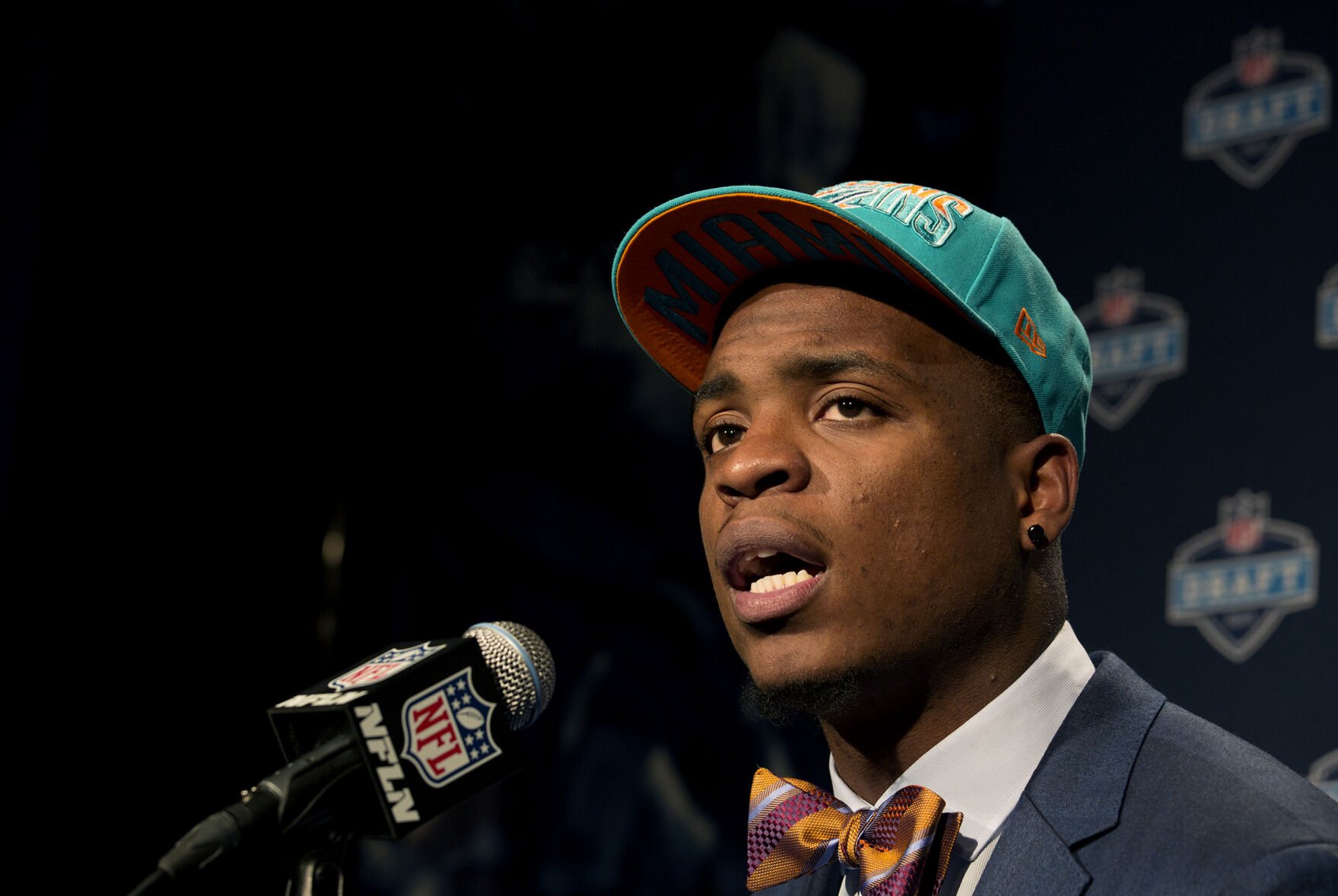 Photos: New Eureka coach Dion Jordan in the NFL