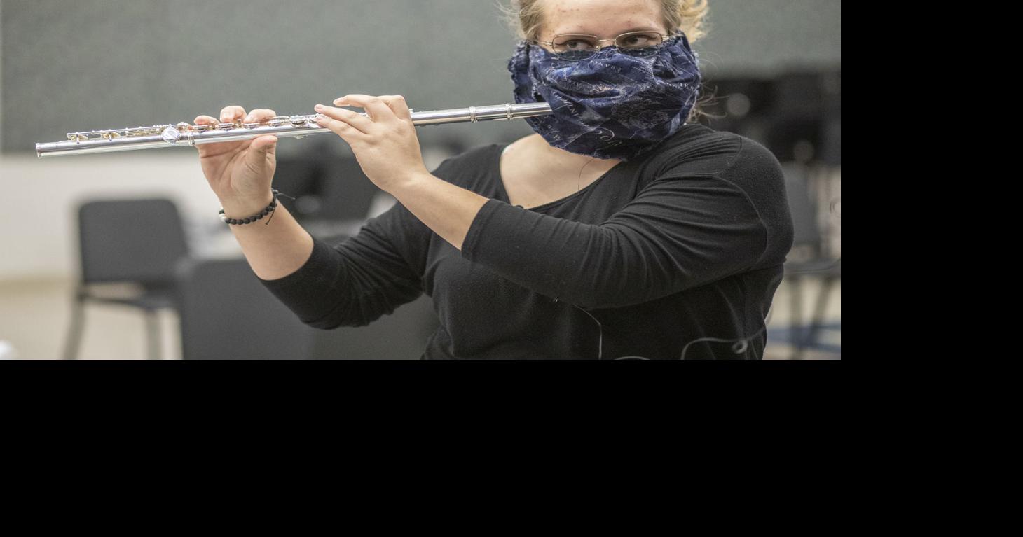 Millikin University student designs masks for flute players 🎵