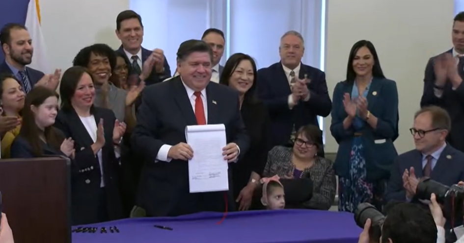Pritzker signs bill phasing out subminimum wage for workers with ...