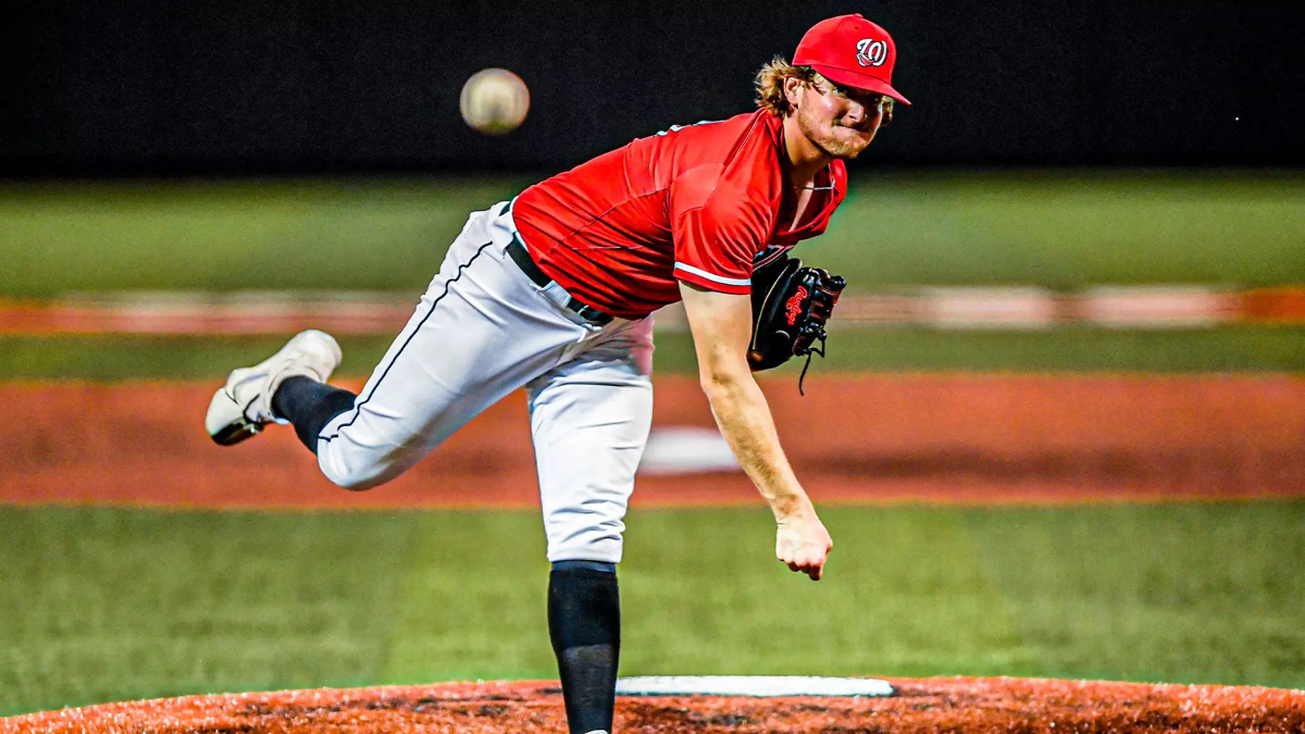 Close to home, Mason Burns pitching in for Peoria Chiefs