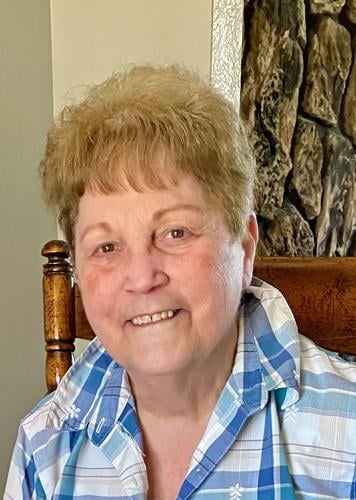 Barbara "Barb" (Kaup) Wahls