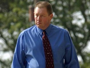 05/17/08: Pelo has offered to help convicted killer obtain a new trial