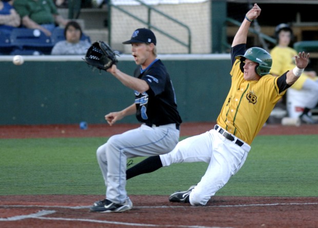 Photos: CornBelters vs. Windy City 05/18/12