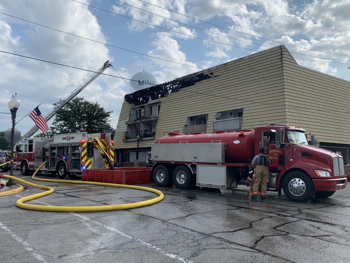 Downtown Minier fire displaces at least 12 families
