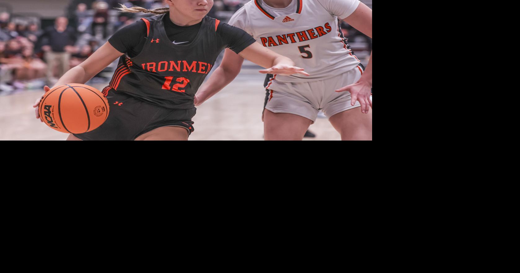 Capsule previews of Girls State Tournament matchups at CEFCU Arena