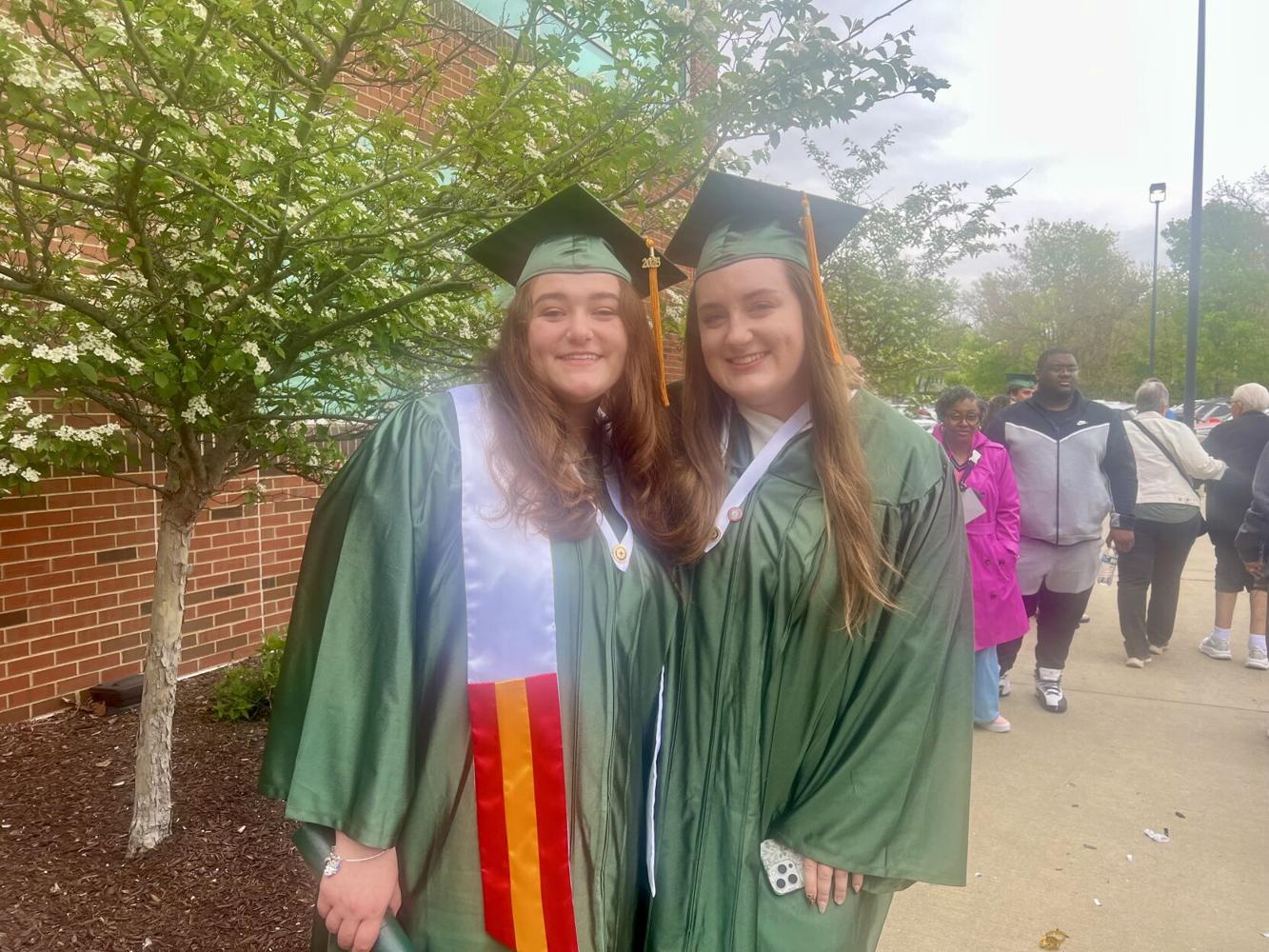 Illinois Wesleyan celebrates 2025 graduating class