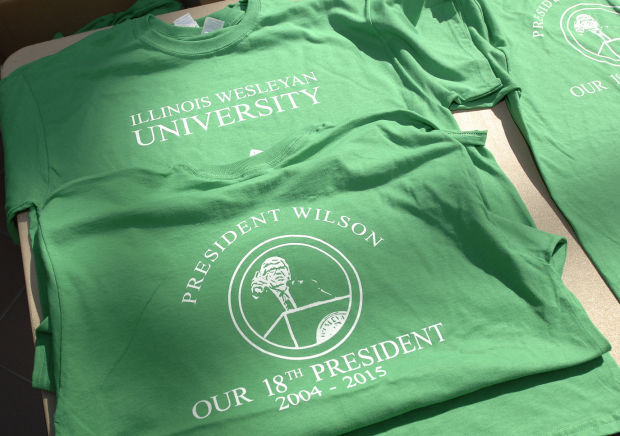 IWU students honor Wilson with shirt
