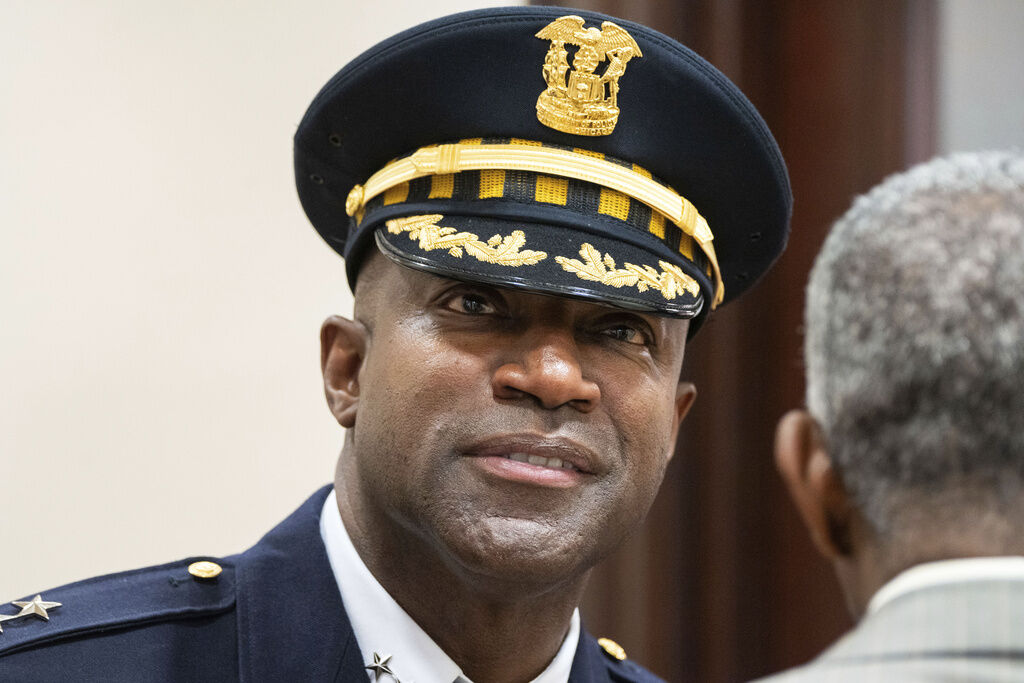 Chicago names new police superintendent