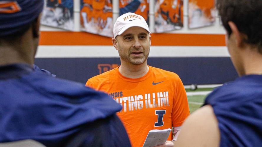 Illini OC Barry Lunney Jr. takes ownership of slow start