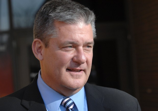 Rutherford to cut office budget 2 percent