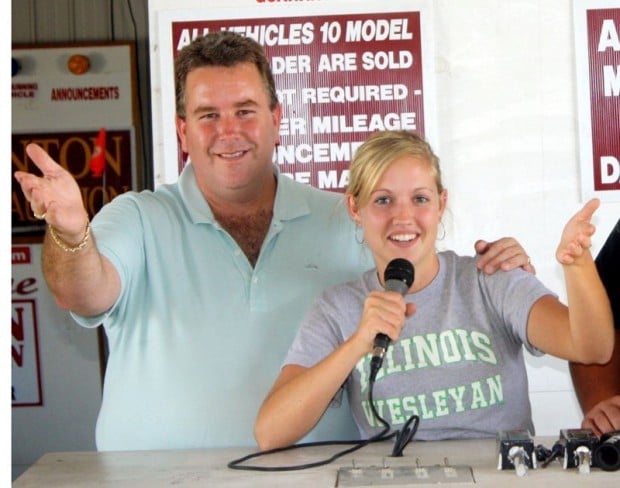 18-year-old Clinton woman joins the world of fast-talking auctioneers
