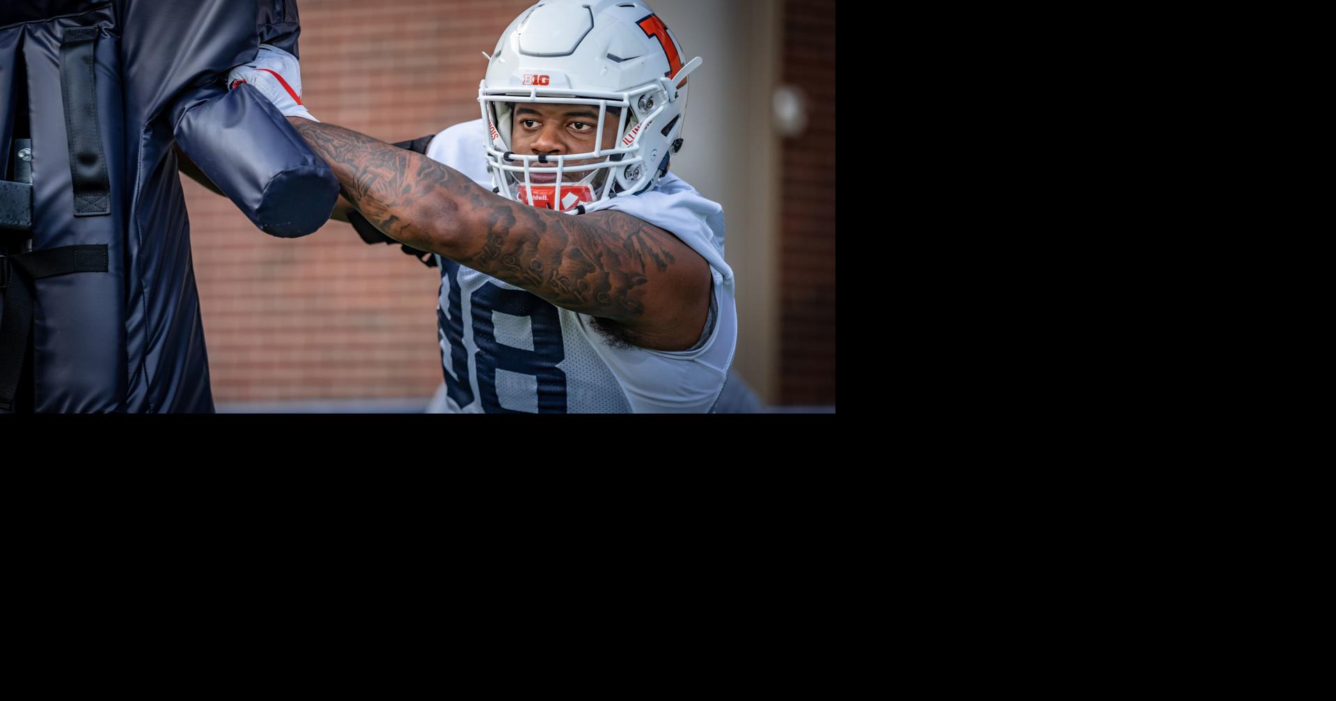 Former prep basketball star turned lineman Keith Randolph Jr. continues ...