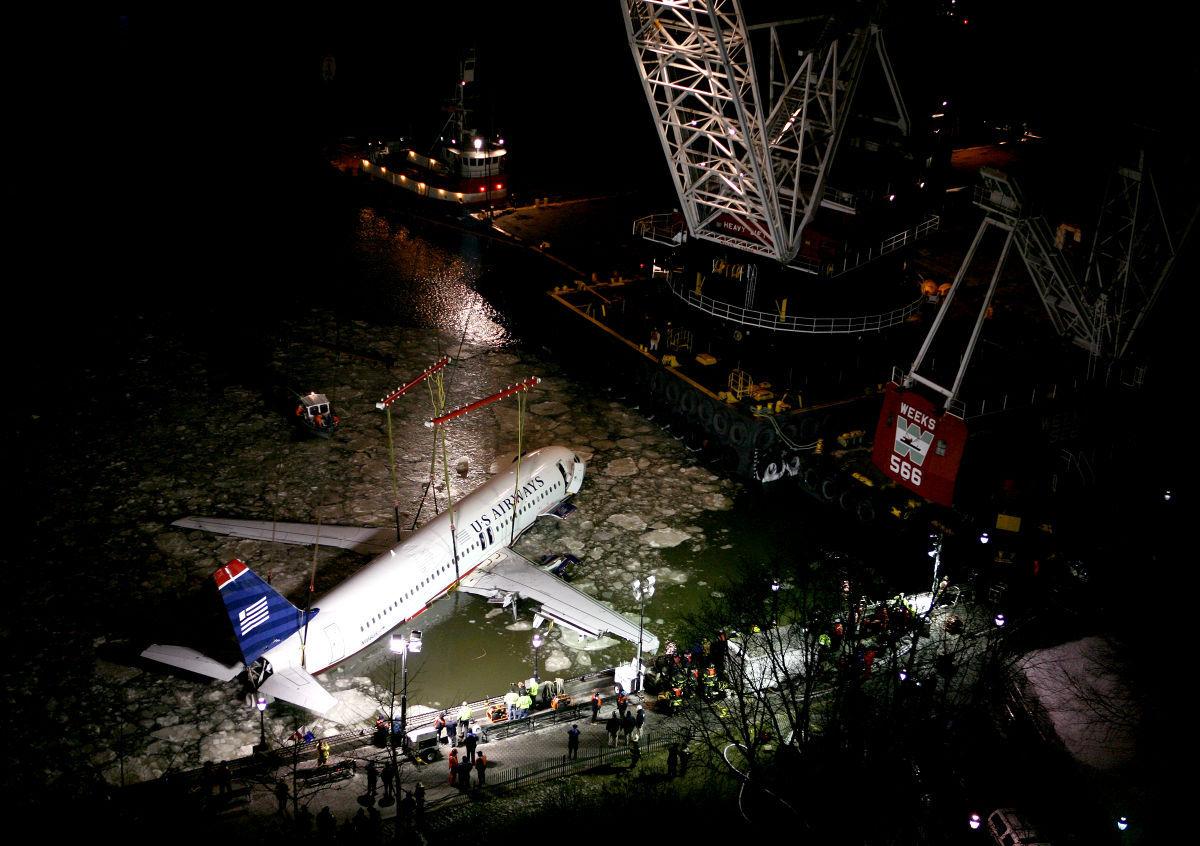 Photos: Plane crash in Hudson River, 2009 | National News | pantagraph.com