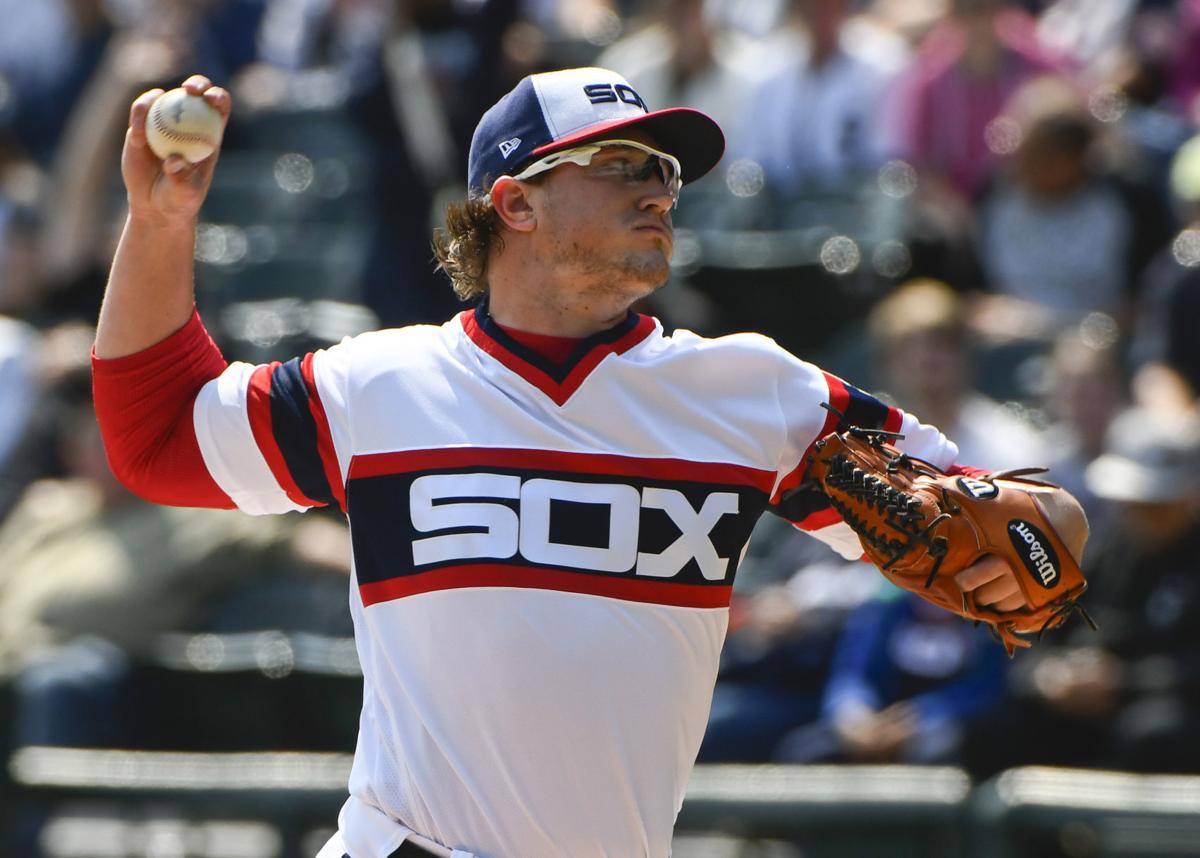 Fulmer wins, Abreu stays hot for Sox