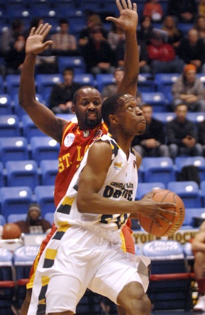Drive overcome late, slow start to win home opener | Central Illinois ...