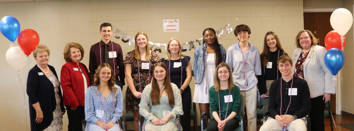 McLean County students receive DAR Citizenship Award