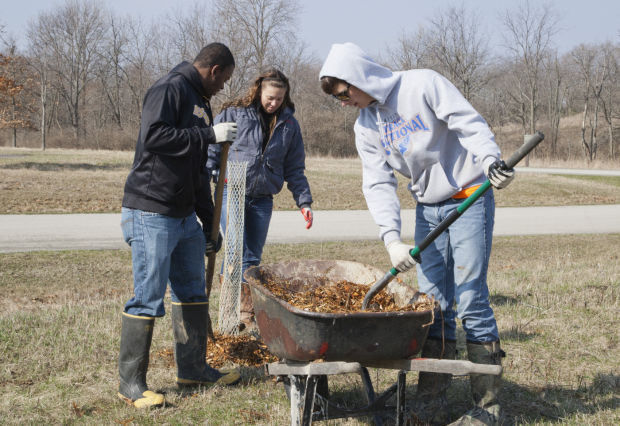 Students tackle spring projects at Weldon Springs