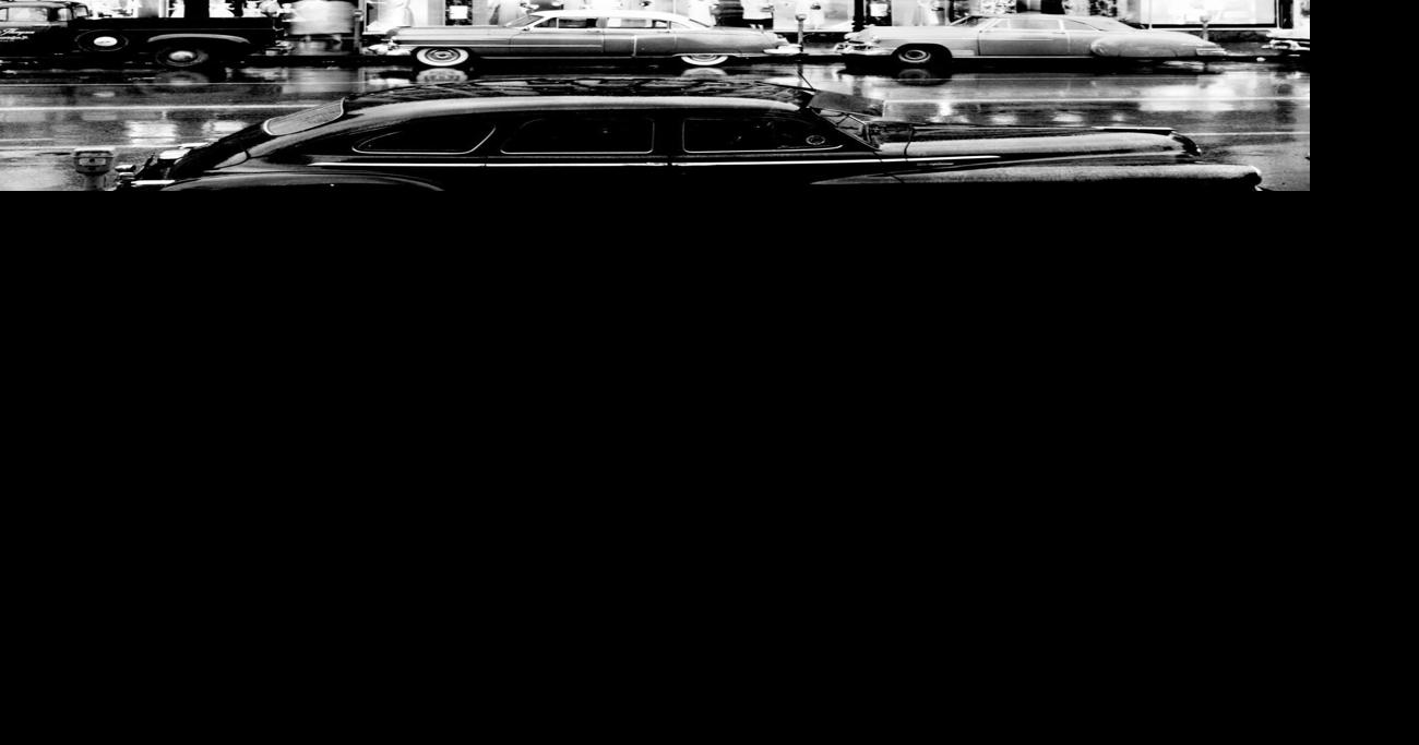 PFOP: In 1955, downtown Bloomington 'dressed in holiday style'