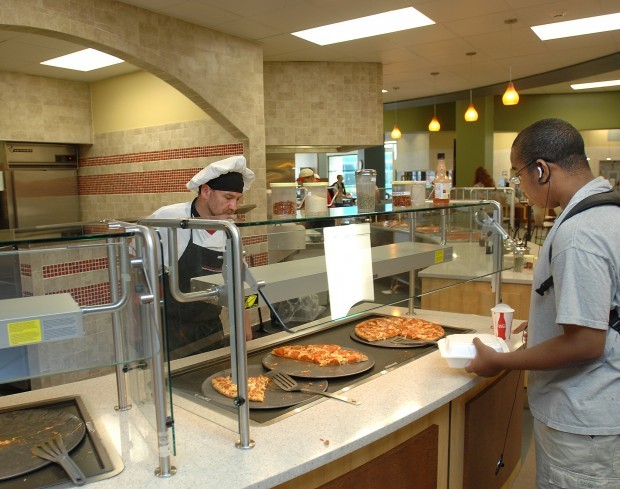 New Watterson eatery gives students options