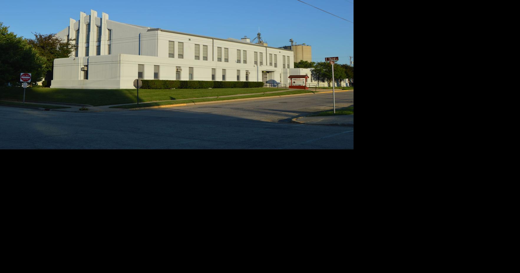 Delavan armory sold to Mahomet businessman