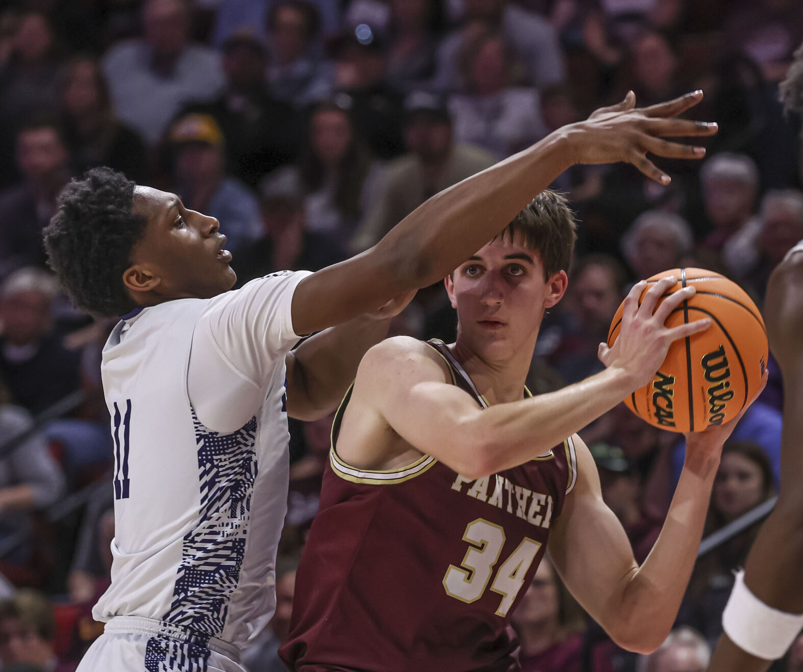 LeRoy comes up just short in super-sectional battle with Chicago Hope