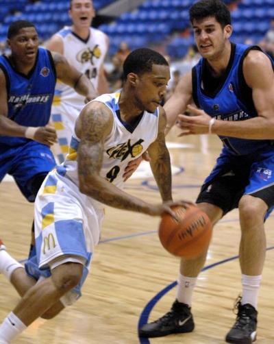 Hot-shooting Flex shine at home in PBL championship opener