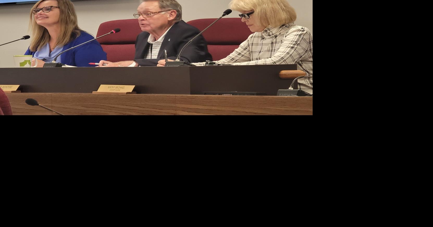 McLean County Board chairman resigns