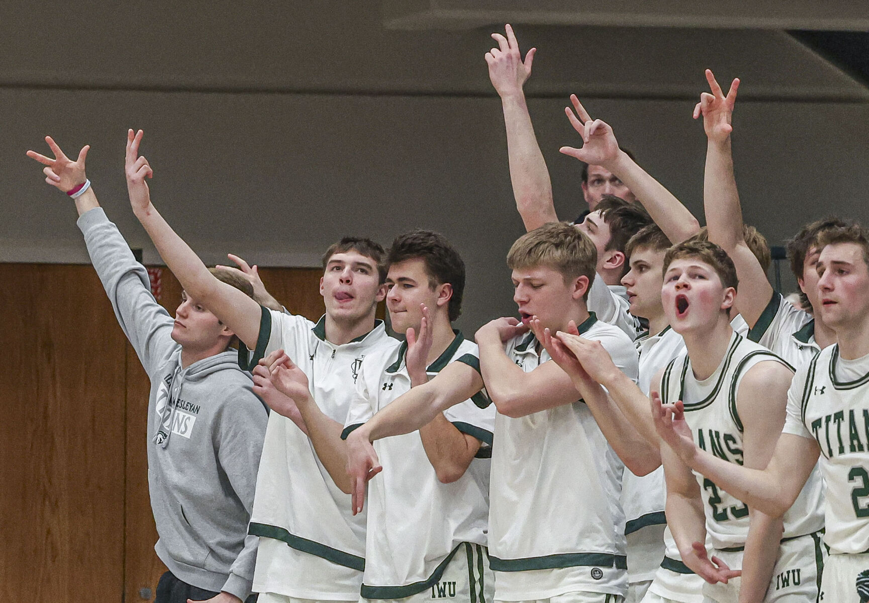 Illinois Wesleyan frees Cleveland, proceeds past Millikin