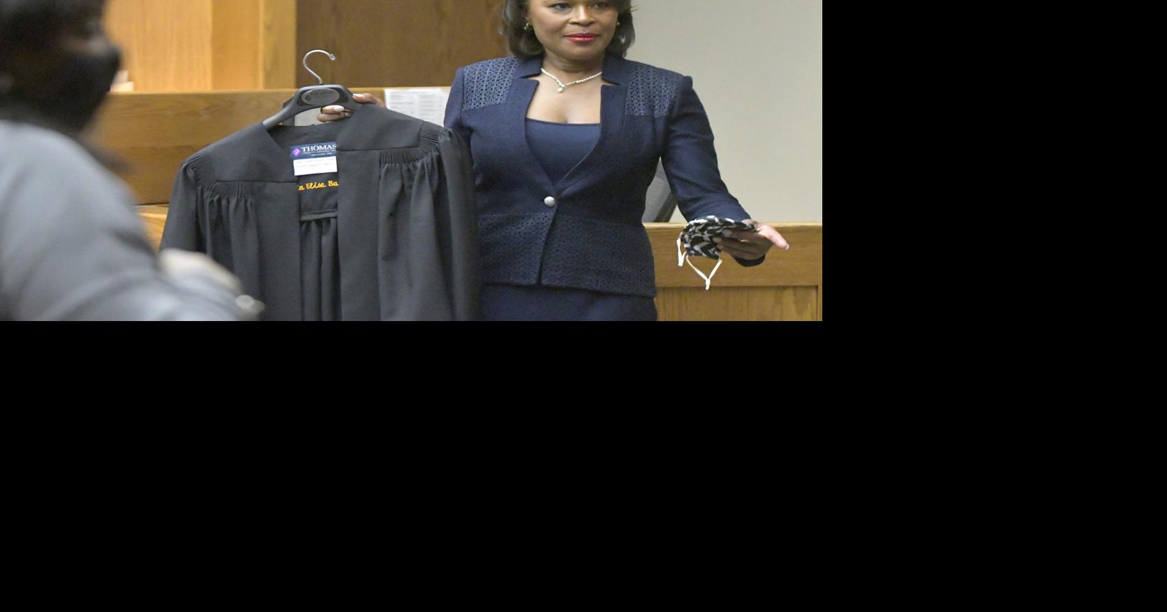 Judge Carla Barnes steps up to the bench 'with grace and gusto'