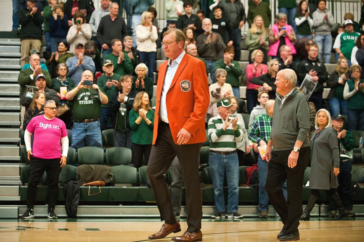 Photos: Jack Sikma returns to IWU, 2019-20 Titans face Carroll