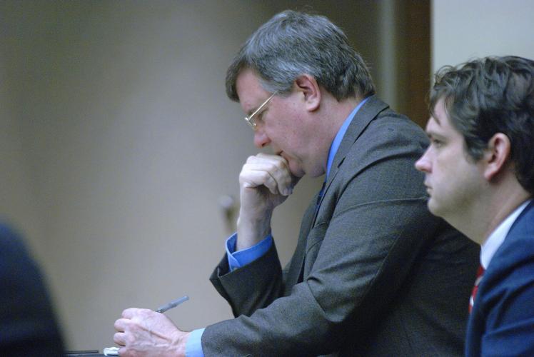 Jury selection continues in Zimmerman murder trial