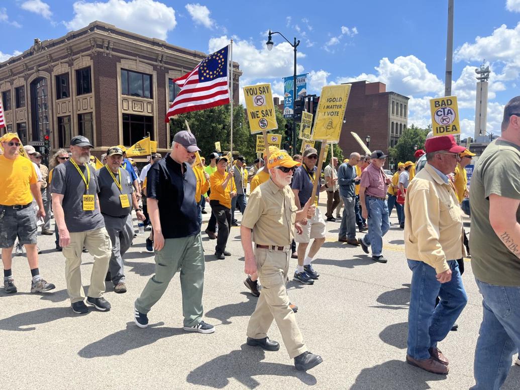 As legal fight over assault weapons ban continues, gun owners rally in ...