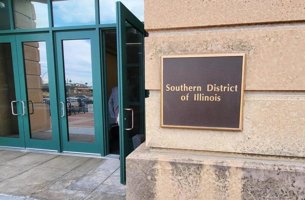 Feds sue to block Illinois limits on immigration agents