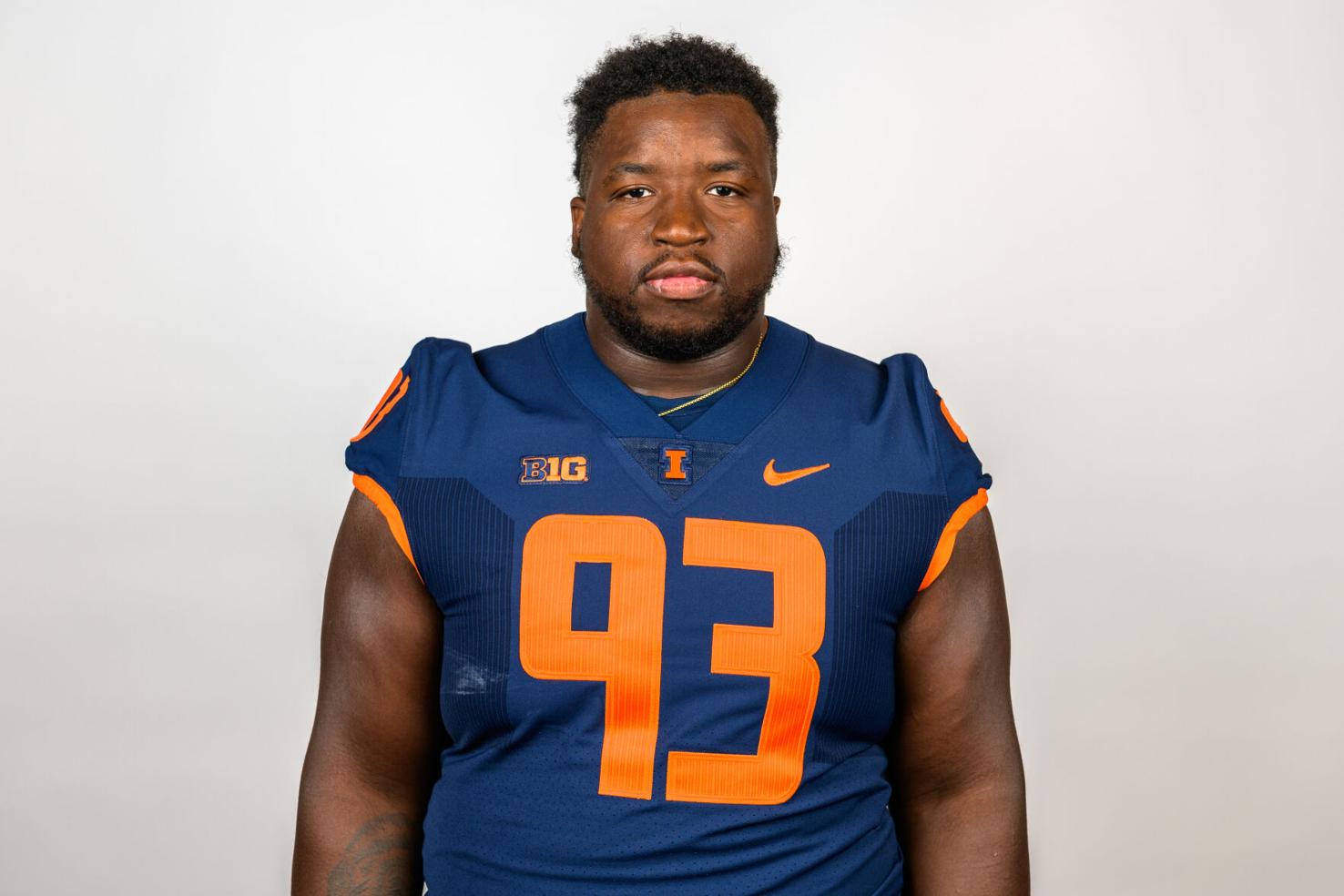 Julian Pearl taking next step at offensive line for Illinois