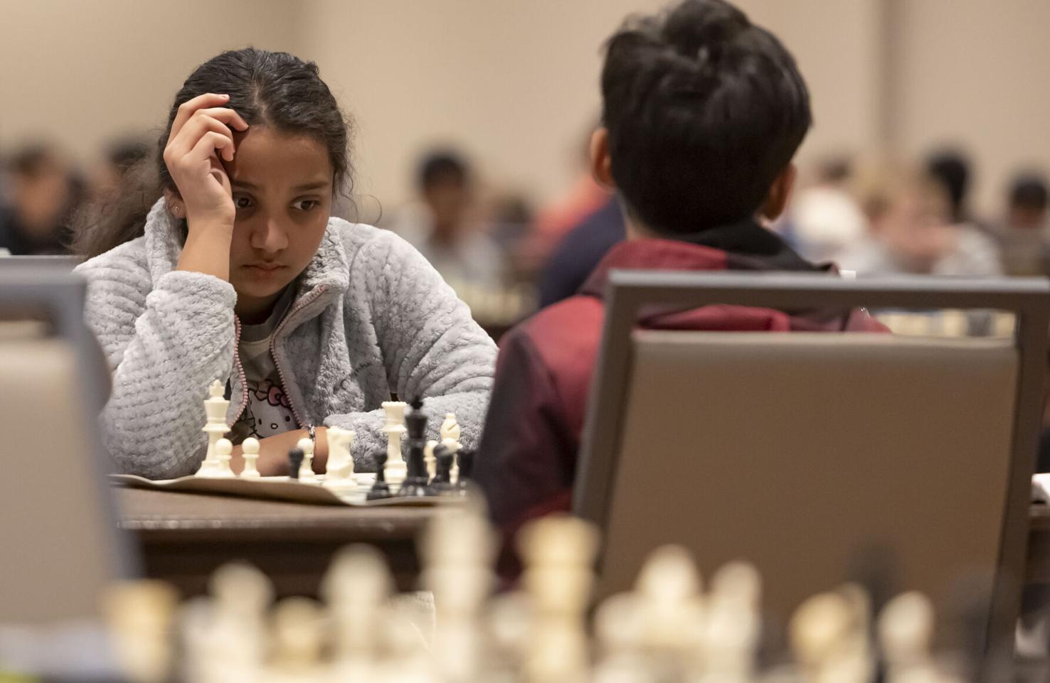 Krishnamoorthi shares thoughts on school closures