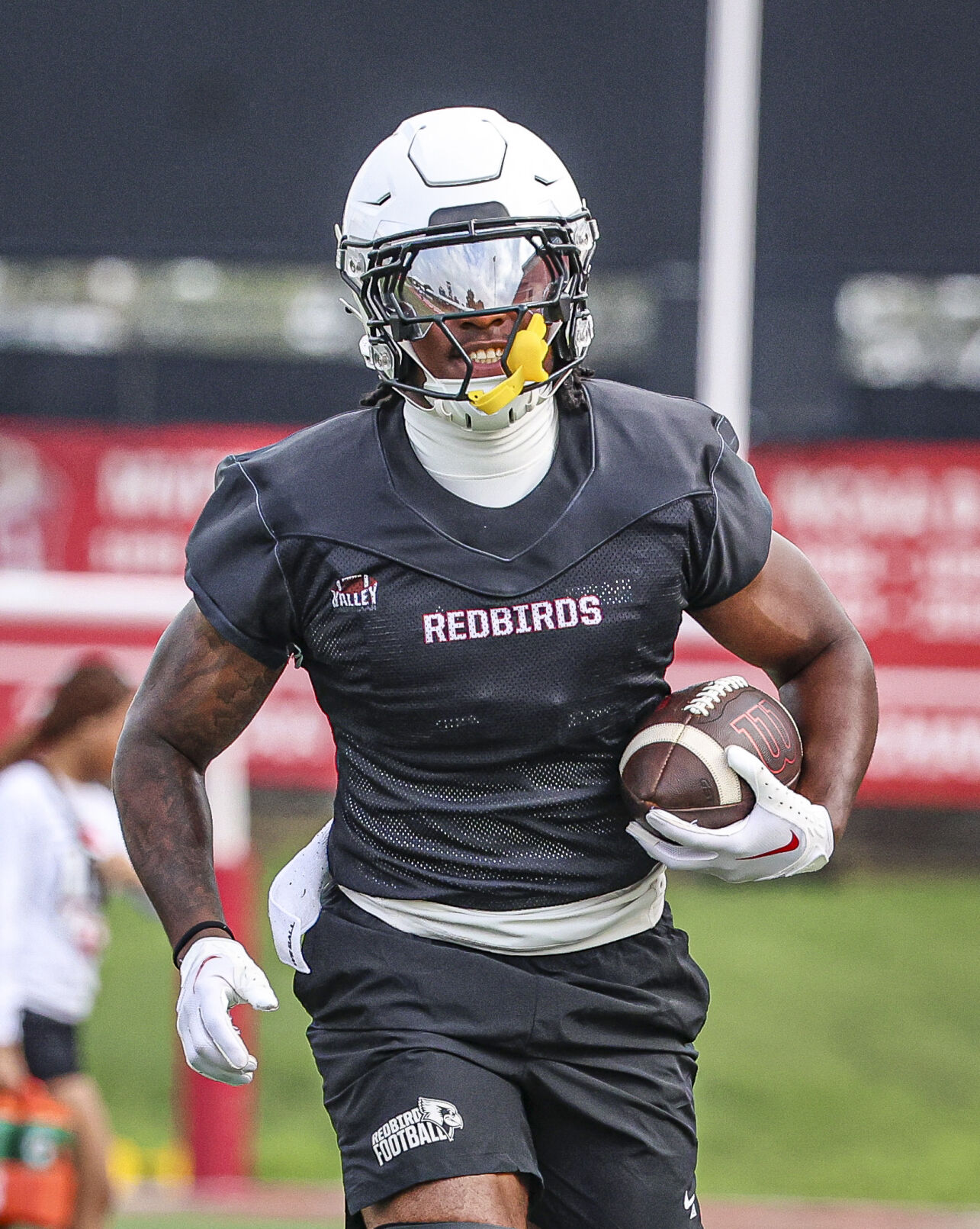 Illinois State's Dylan Calabrese snaps way to preseason honors