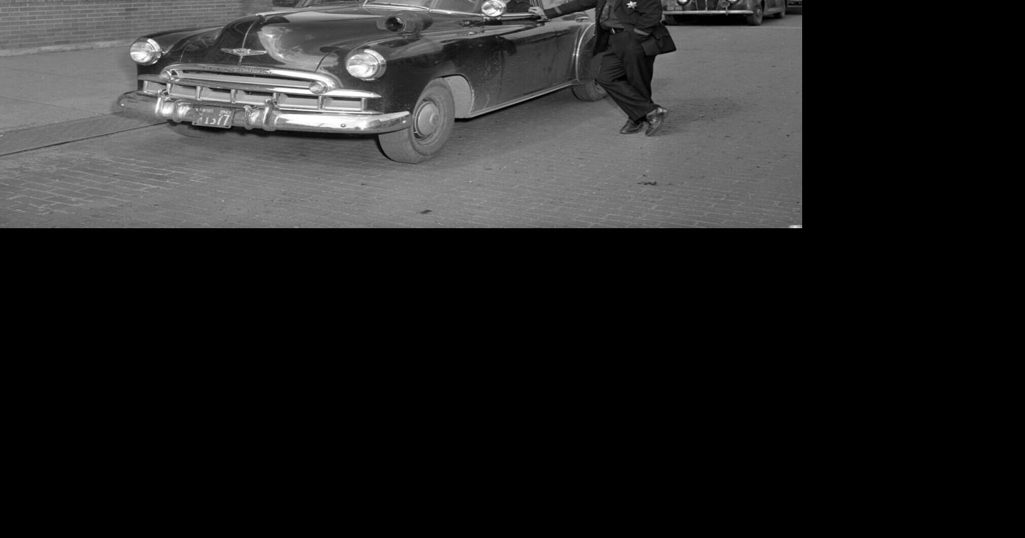 75 years ago: New squad car for Normal police