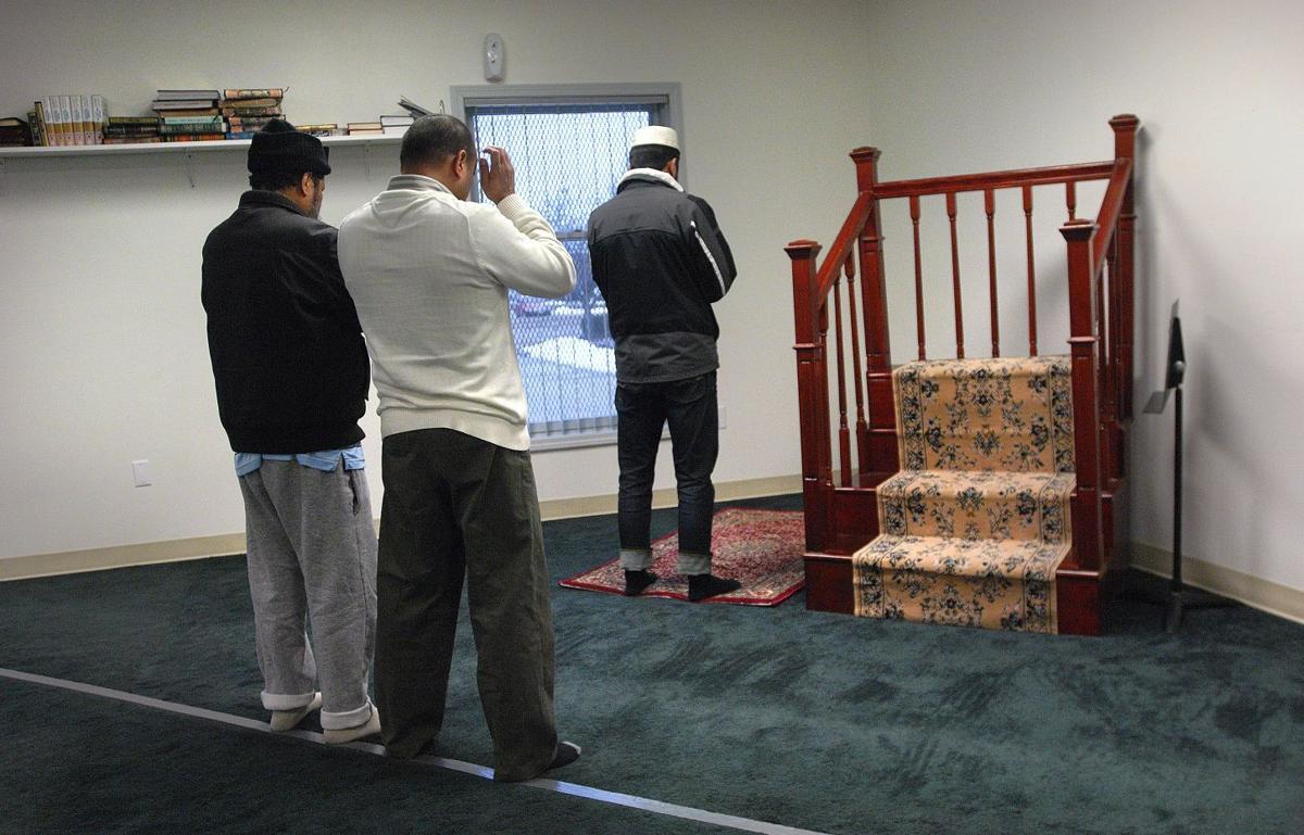 Open door: Bloomington mosque to welcome guests | Faith and Values ...