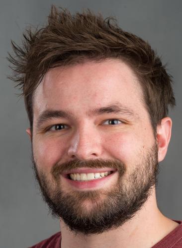 Illinois Wesleyan hires first esports coach