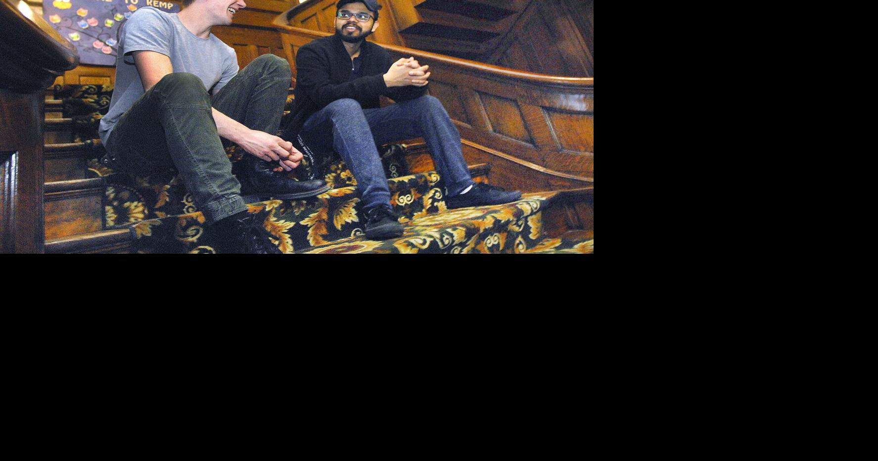 IWU to translate graduation ceremony in Chinese, Spanish