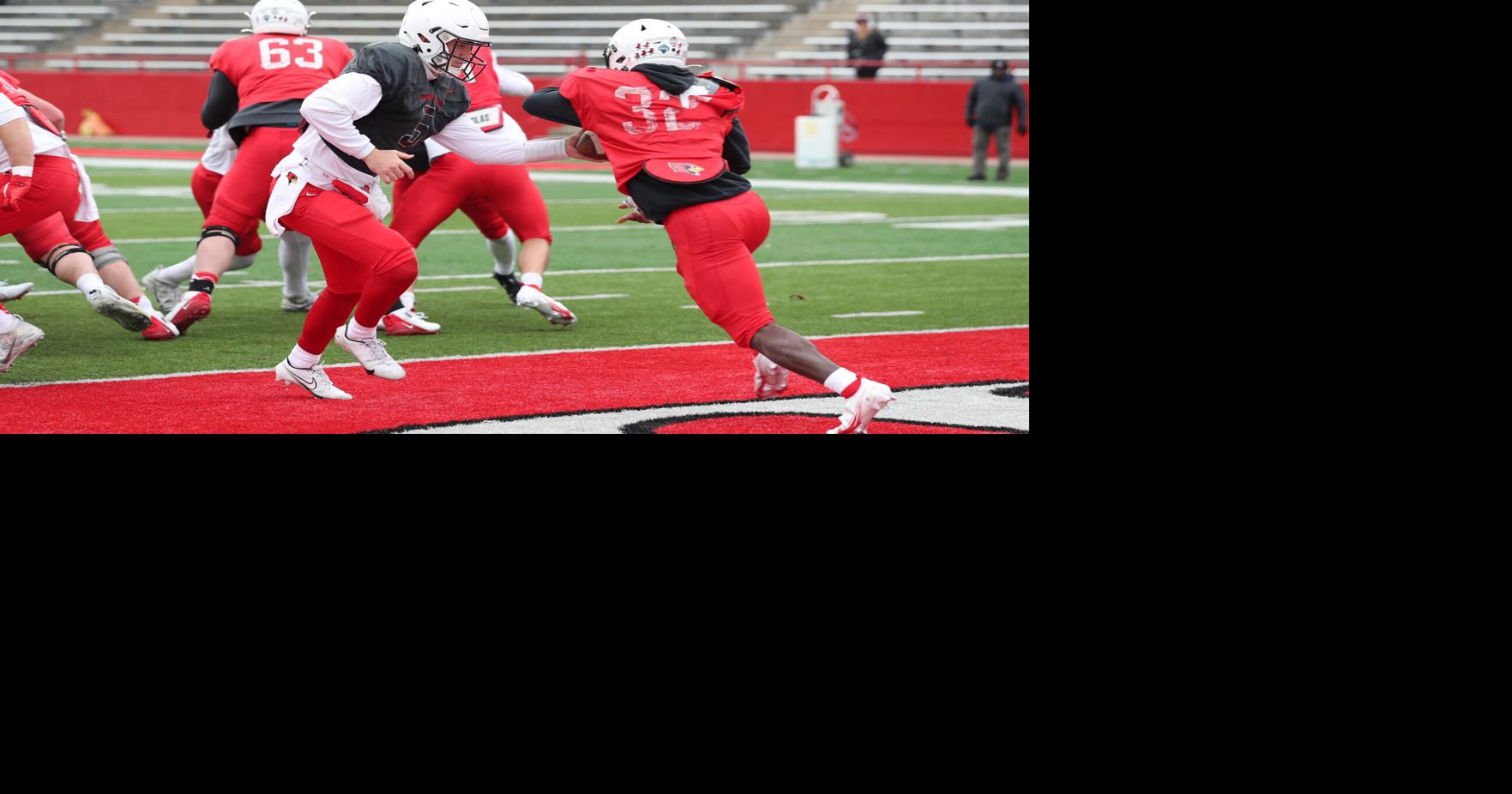 Illinois State football holds intrasquad scrimmage
