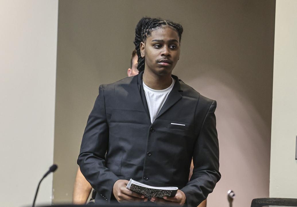 Opening statements begin in trial of man accused of killing teen at NYE ...